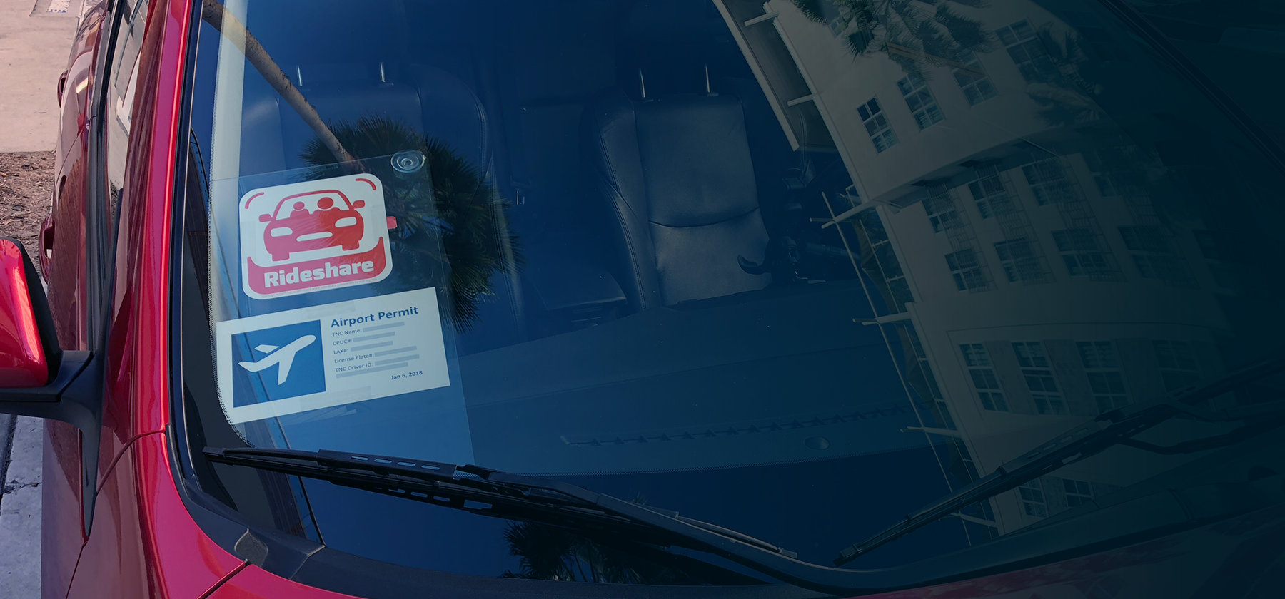 Plak -Windshield Display System – Keeping windshields organized